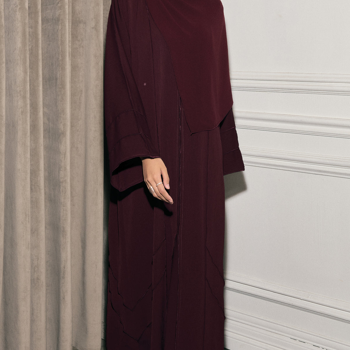 Muscat Wine Red Abaya | Fustaann